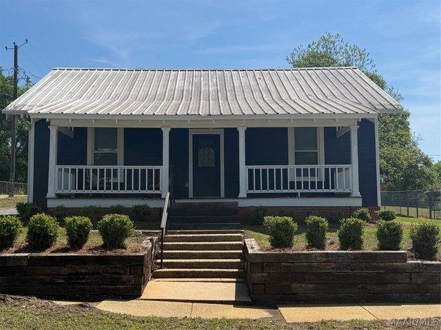 203 S Dubois St, Tallassee, AL 36078