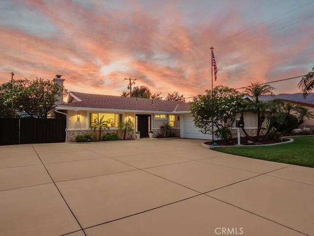 203 S Elwood Ave, Glendora, CA 91741
