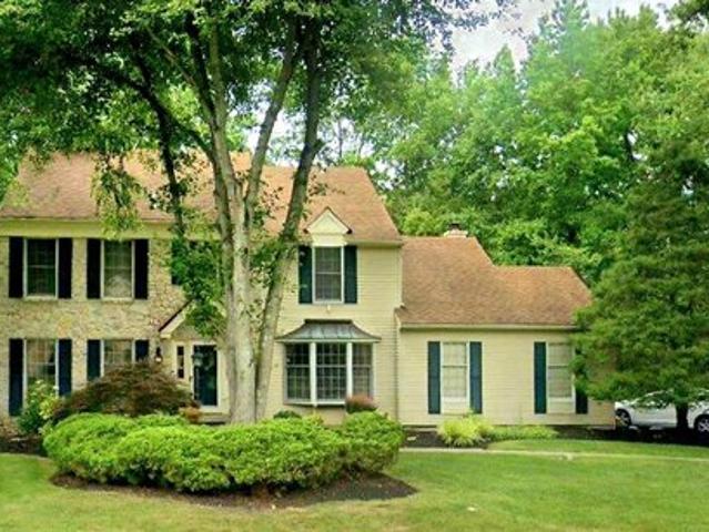 203 S Esther Ln, Yardley, PA 19067