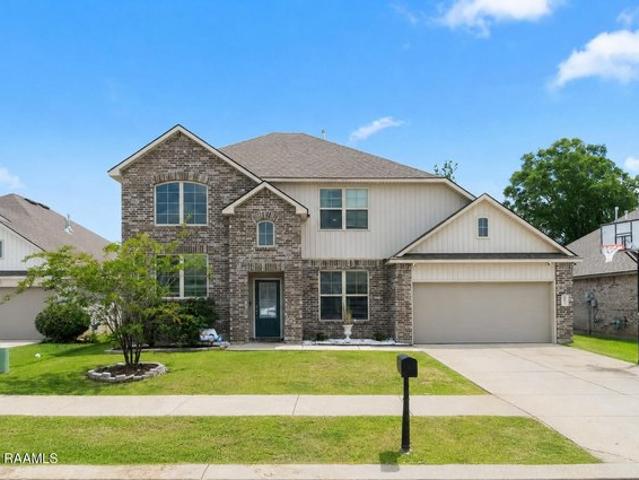 203 S Lakepointe Dr, Lafayette, LA 70506