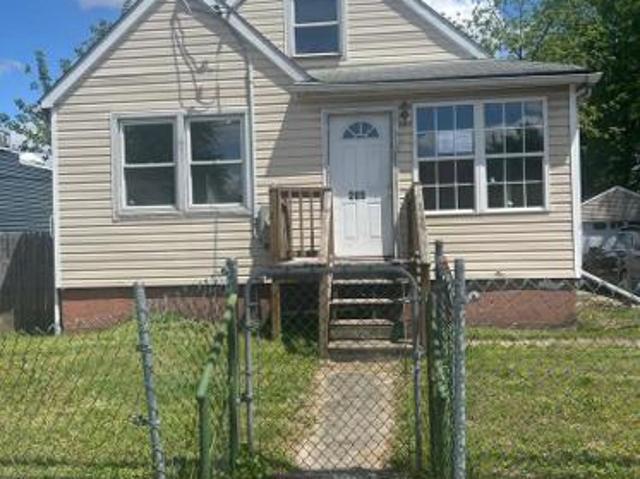 203 S Marlyn Ave, Essex, MD 21221