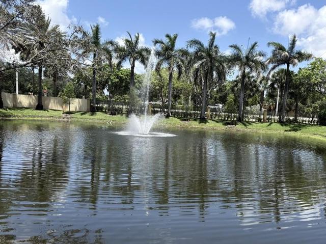203 S Santa Catalina Cir Unit 203, North Lauderdale, FL 33068