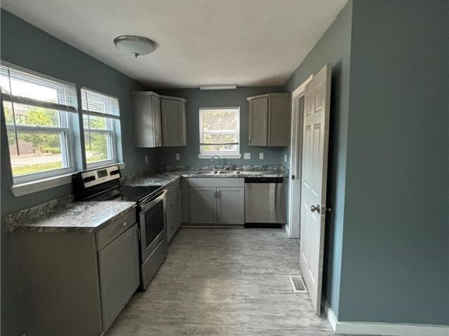 203 SE 7th Street