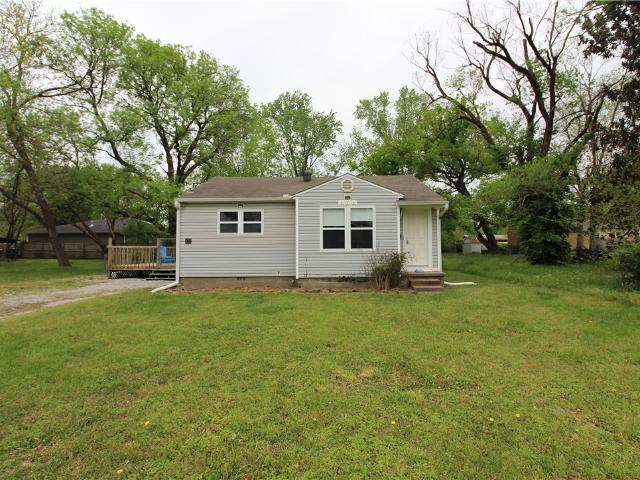 203 SE 7th Street