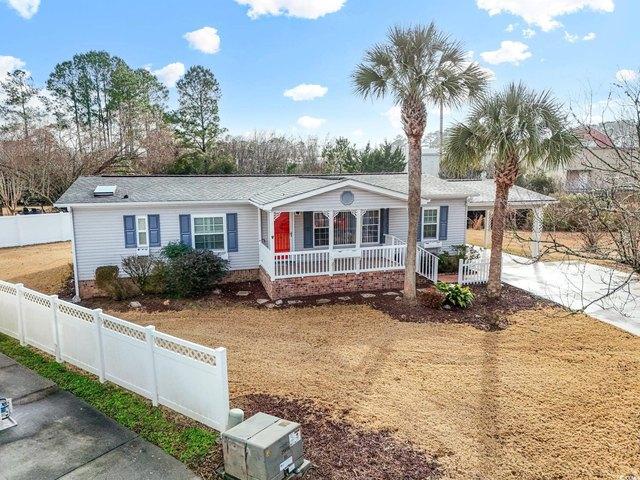 203 Skippers Ct, Little River, SC 29566