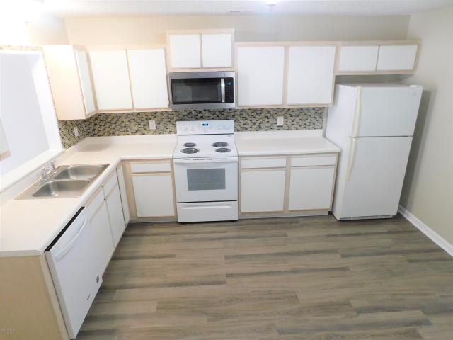 203 Spring Meadow Cir, Jacksonville, NC 28546 | MLS #100569