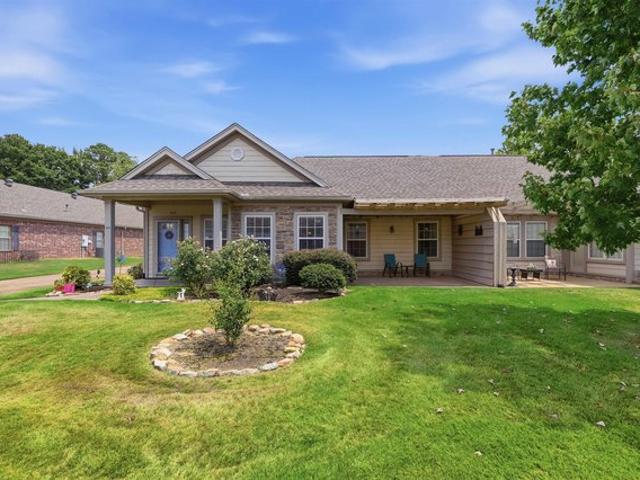 203 Stagecoach Vlg, Little Rock, AR 72210