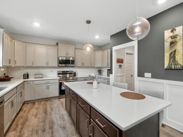 203 Strongpoint Dr