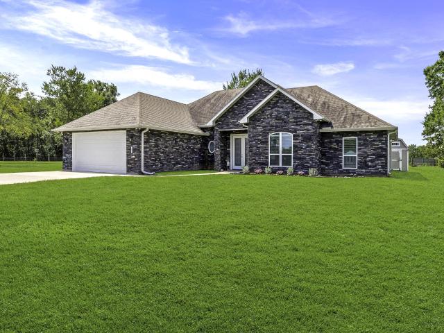 203 Summer Haven
