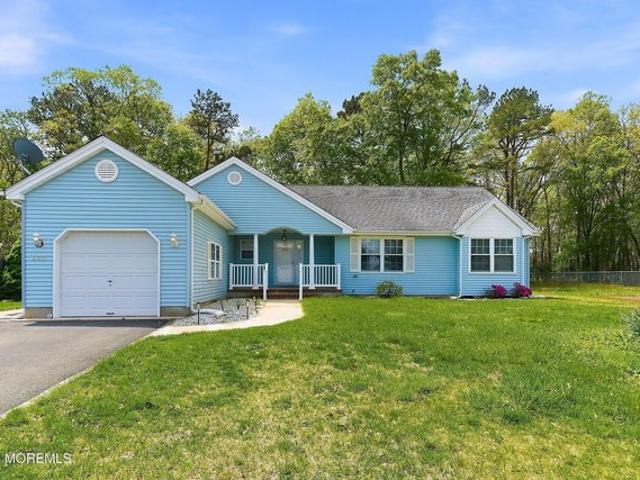 203 Sunset Dr, Forked River, NJ 08731