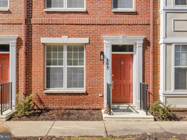 203 Surgeon Generals Ct, Philadelphia, PA 19146 | MLS #PAPH2622