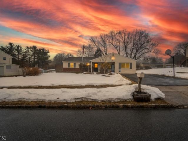 203 Powderhorn Dr
