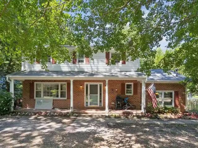 203 Pinehurst Drive 1 203 Pinehurst Dr