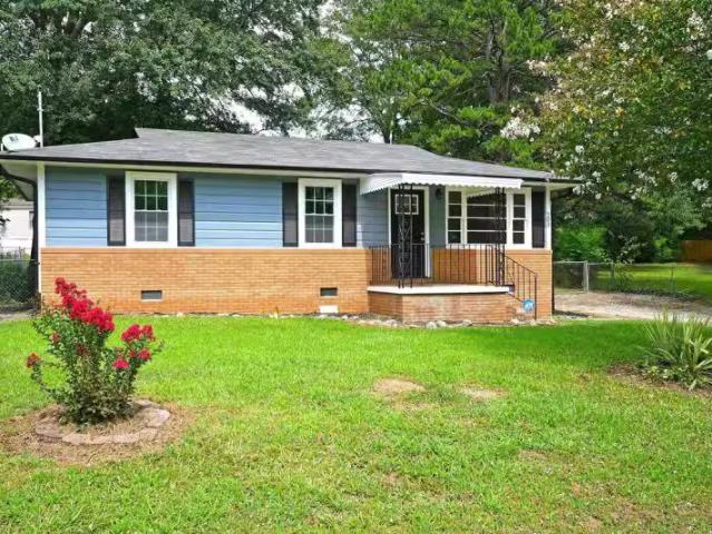 203 PRESTON ST, EASLEY, SC 29640 Single Family Residence For S.