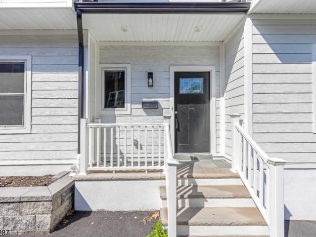 203 Queen Anne Rd