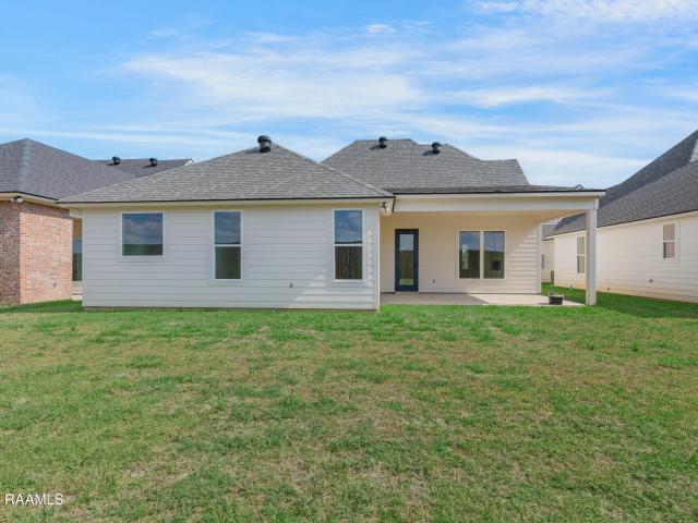 203 Queenstown Ave, Youngsville, LA 70592 | MLS #RA2500006