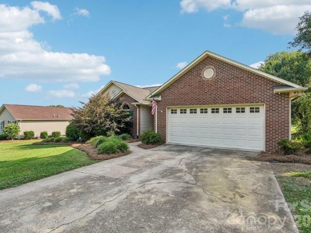 203 Royal Ave, Albemarle, NC 28001