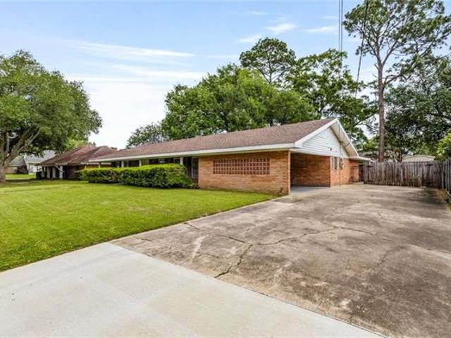 203 Robert Lee Cir, Lafayette, LA 70506 | MLS #2553