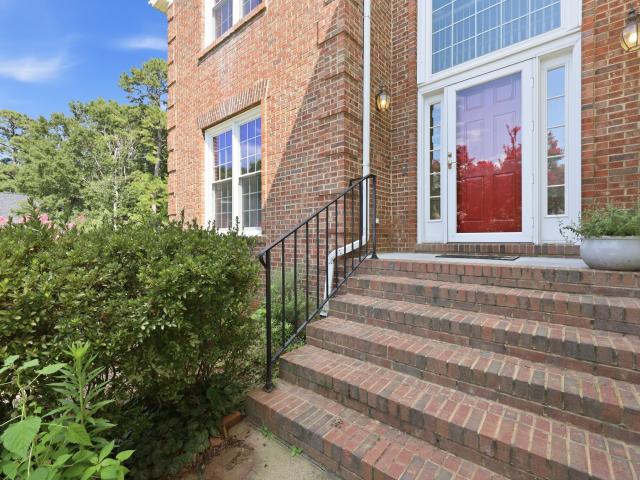 203 Red Field Street