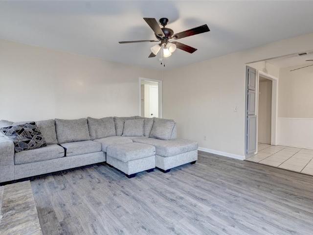 203 W Trinity Street # C