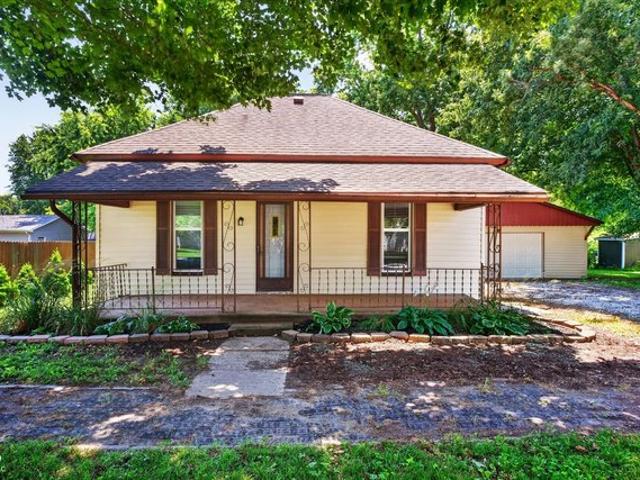 203 W Union St, Waynetown, IN 47990