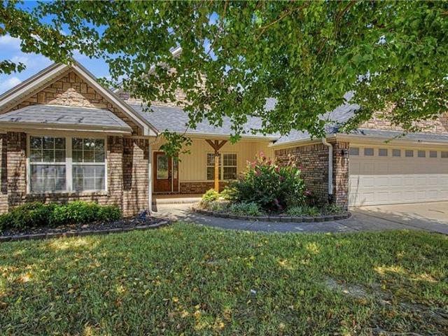 203 W Windsor Dr, Rogers, AR 72756
