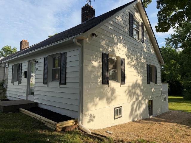 203 W Elm Street