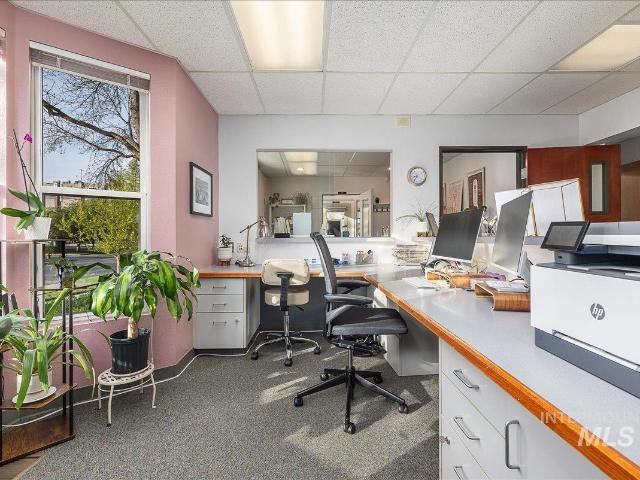 203 W Fort St