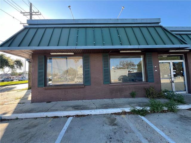 203 W Judge Perez Drive