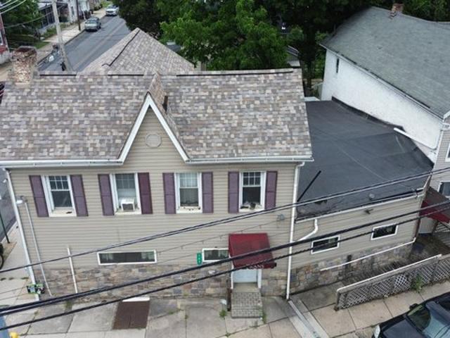 203 W King St, Chambersburg, PA 17201