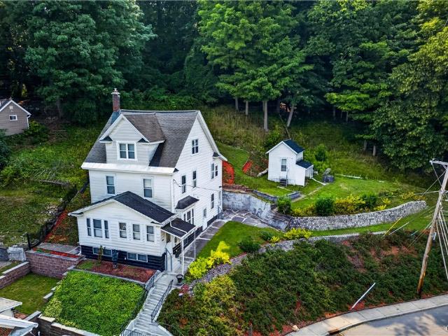 203 Woods Road