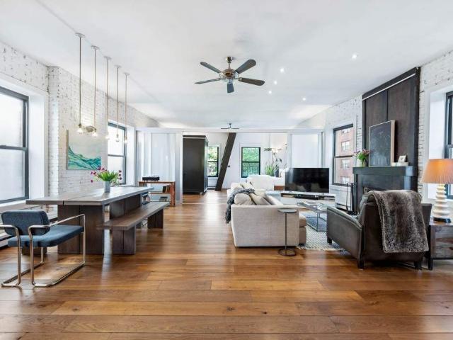 203 West 102nd Street, New York, NY