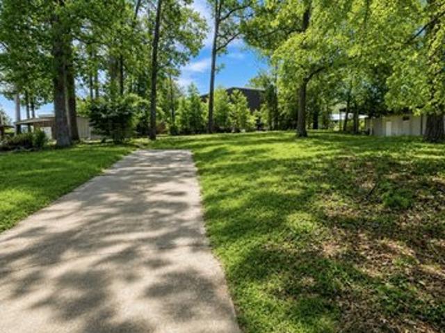 203 Wildbriar Dr, Jasper, TX 75951