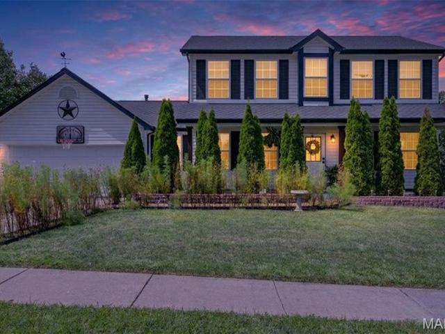 203 Wildflower Ridge Dr, Wentzville, MO 63385