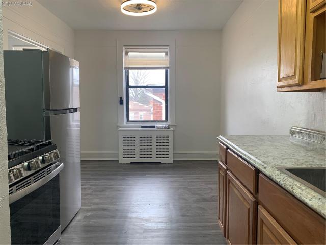 203 Willis Avenue 3E