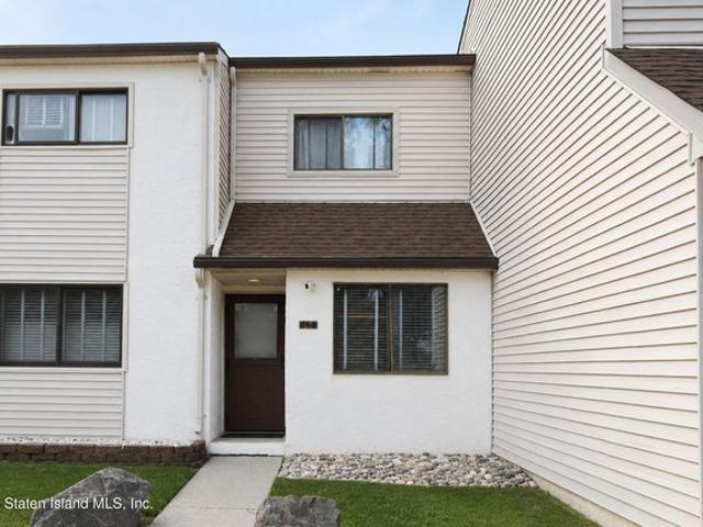 203 Winding Woods Loop, Staten Island, NY 10307