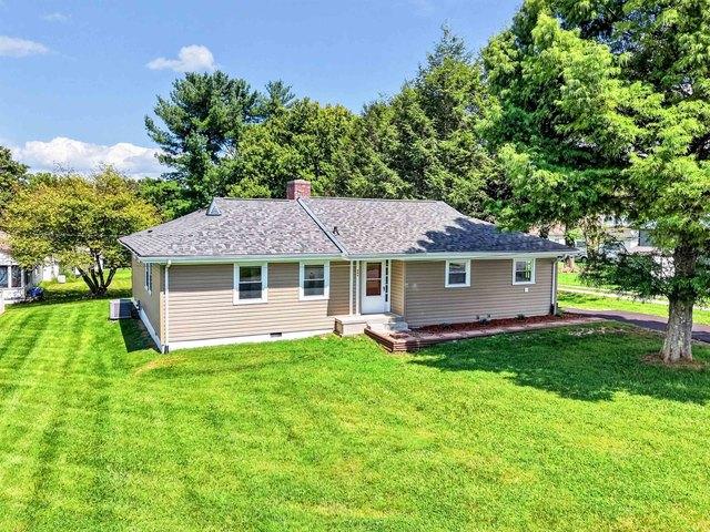 203 Taylor St, Radford, VA 24141
