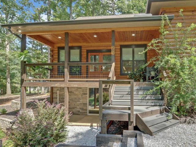 203 Teasley Lane