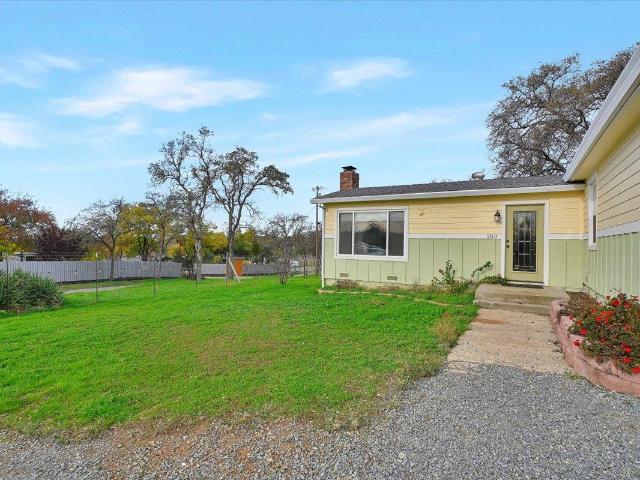 203 Tennessee Ln, Bangor, CA 95901 | MLS #226037 | Compass