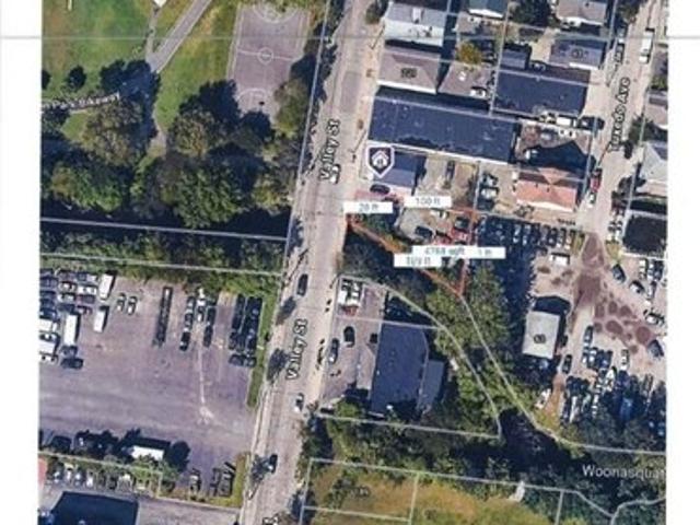 203 Valley St, Providence, RI 02909