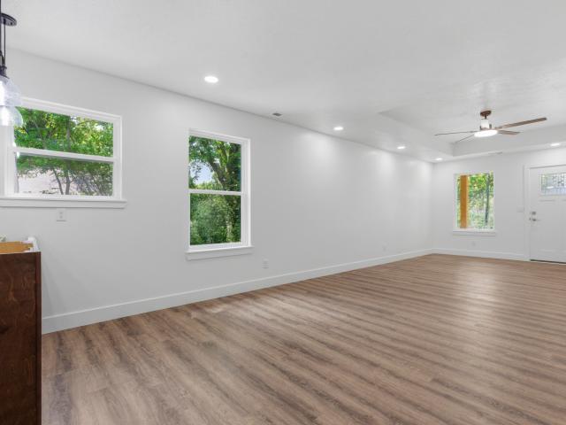 203 Vivian Street