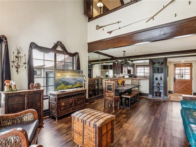 203 Village Unit 1, Lake Arrowhead, CA 92352