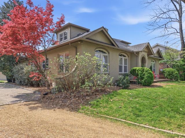 203A Woodmont Cir
