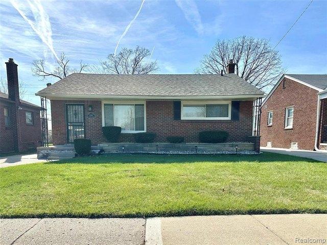 20447 Strathmoor St, Detroit, MI 48235
