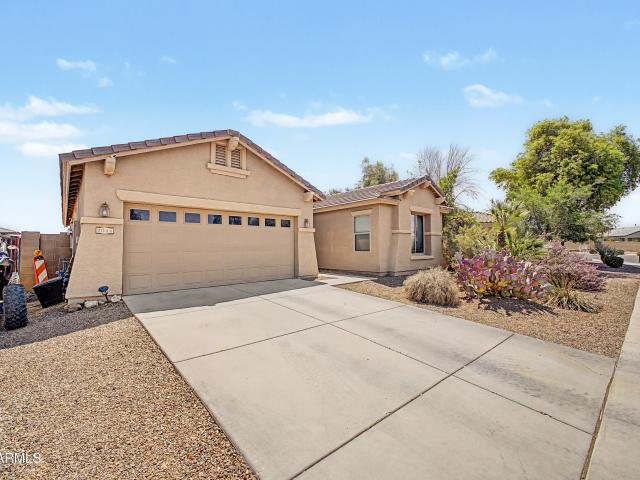 2044 N Montclair Ln, Casa Grande, AZ 85122 | MLS #7017 | Compass