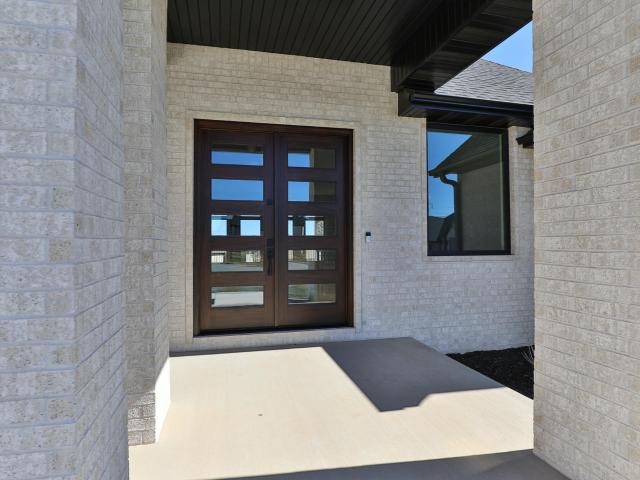 2044 N Unbridled Court