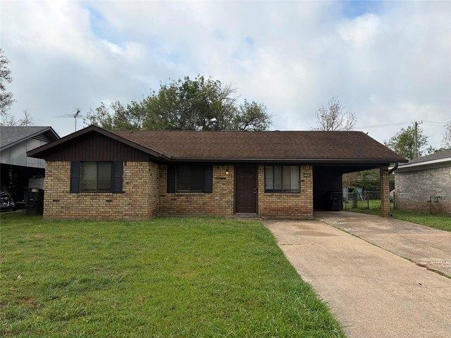 2044 Orbit Dr, Bossier City, LA 71112