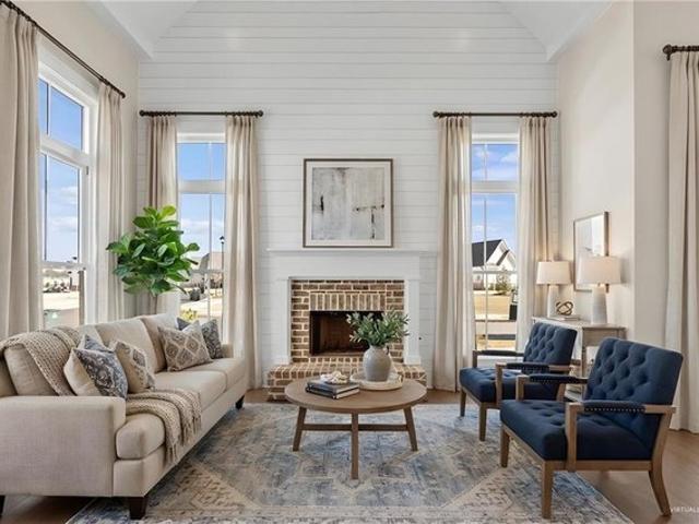 2044 Dawson Corner Loop, Auburn, AL 36832