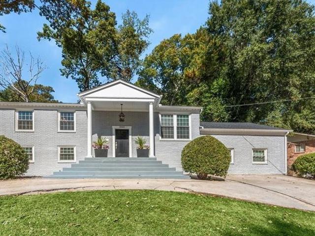 2044 Ellwyn Dr, Chamblee, GA 30341