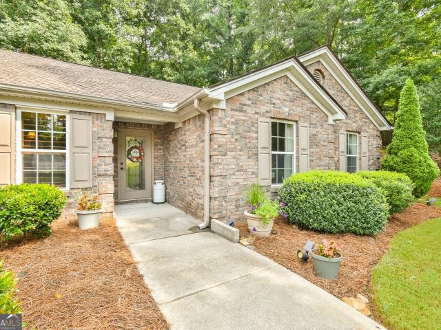 2044 Lantern Drive